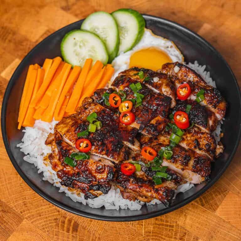 Vietnamese Lemongrass Chicken with Simple Ingredients