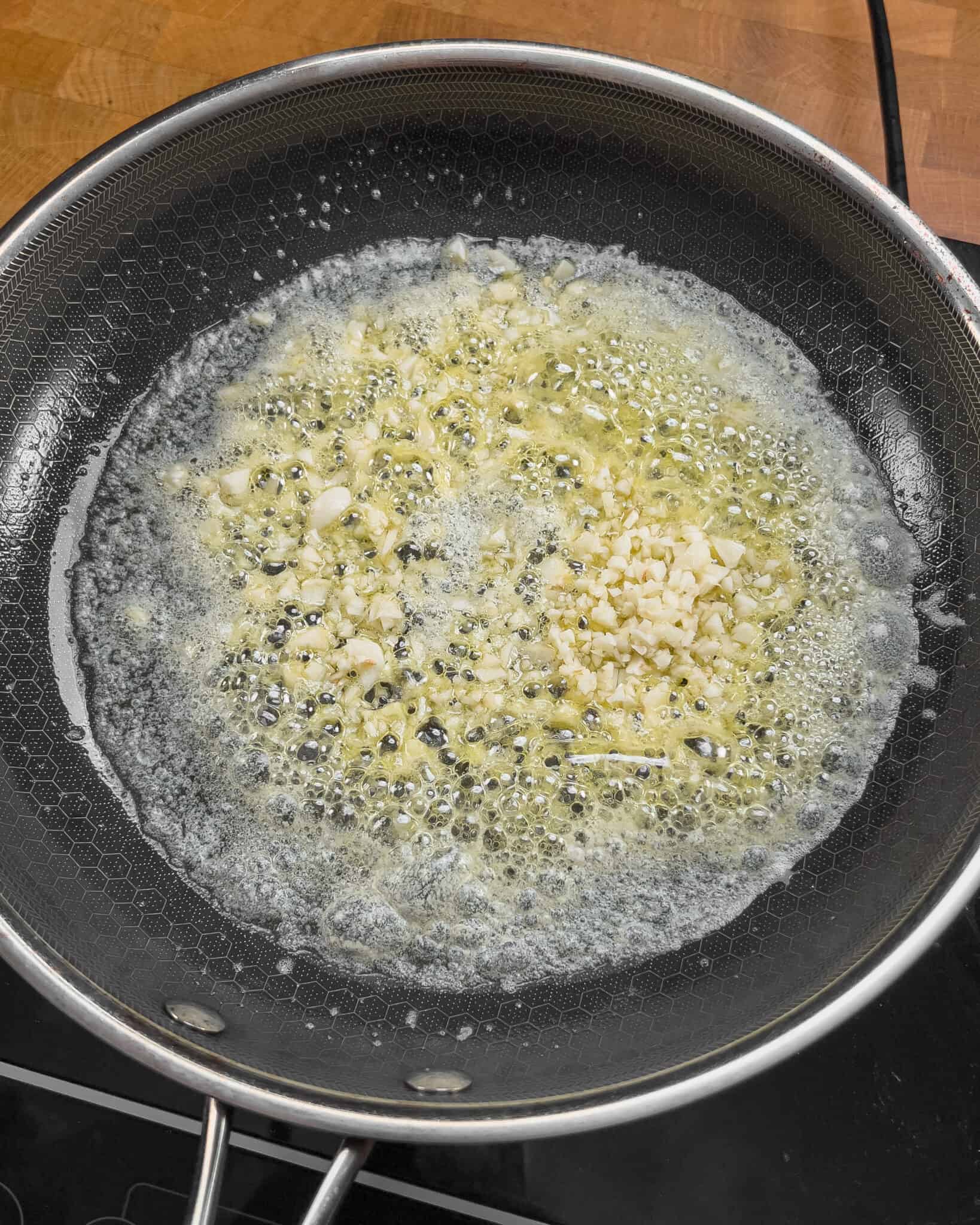 Vietnamese Garlic Noodles - GENIUS EATS